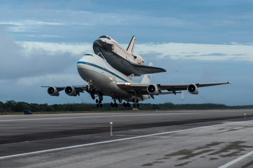 DynCorp International supports final flight of NASA Space Shuttle ...
