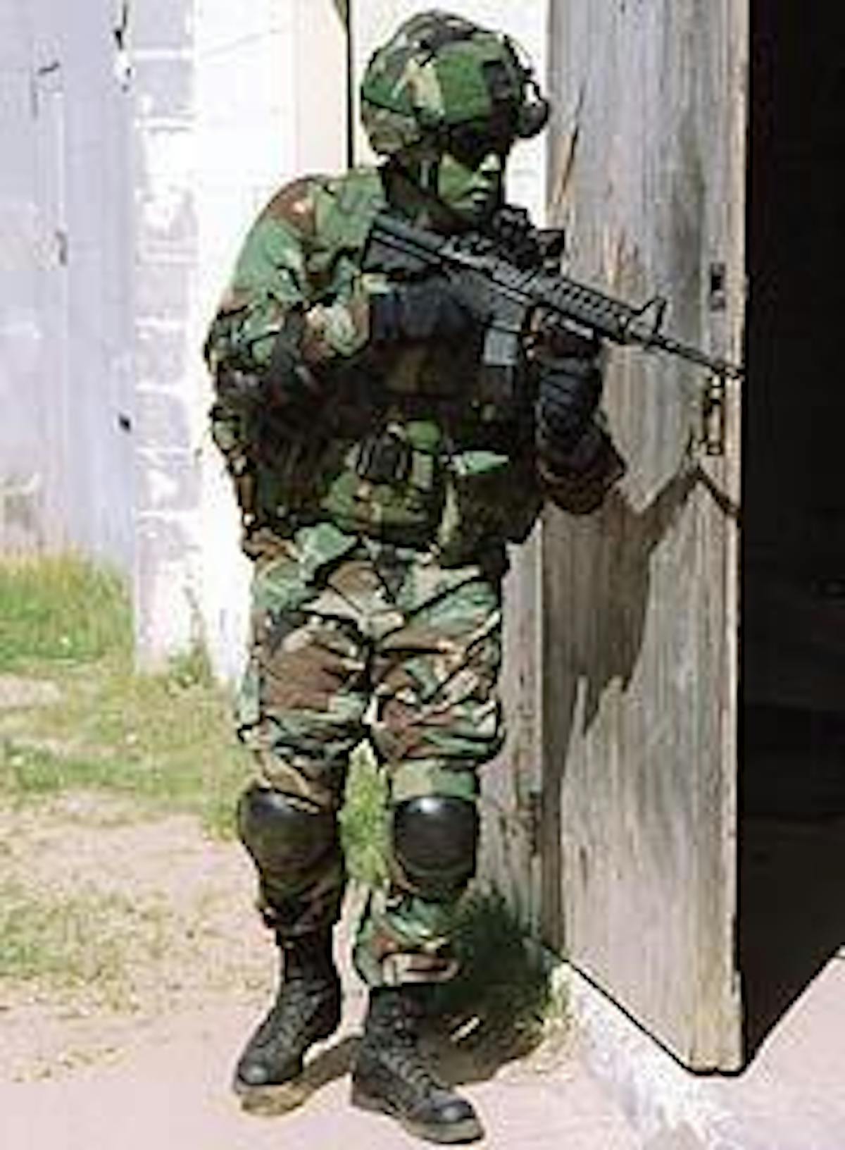 Wearable computers help make individual soldiers part of the digital ...