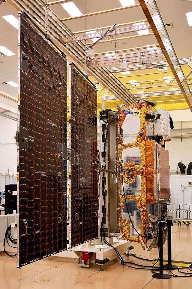 SpaceX Falcon 9 rocket launches Iridium satellites with Aireon ATC ...