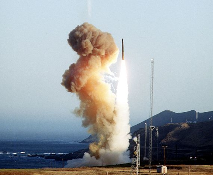 Boeing to help Air Force with Minuteman III tests to keep ICBM guidance ...