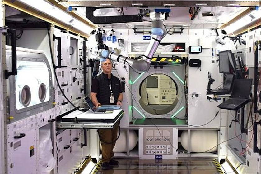 Inside Lockheed Martin's prototype astronaut habitat: computers and ...