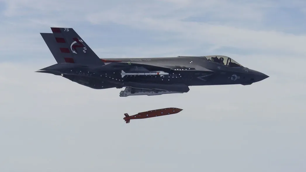 Navy chooses Raytheon to provide data link radio cryptography ...