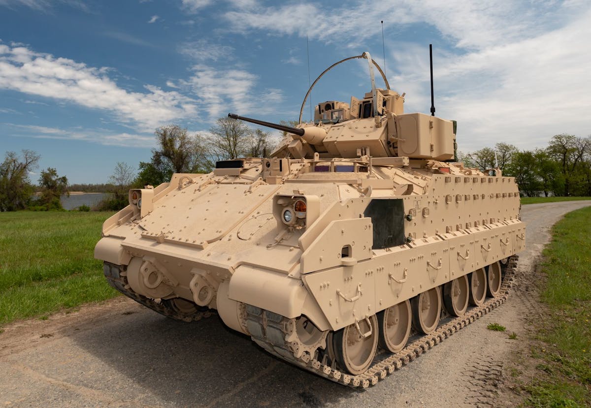 armored combat vehicles M2A4 and M7A4 Bradley vetronics | Military ...