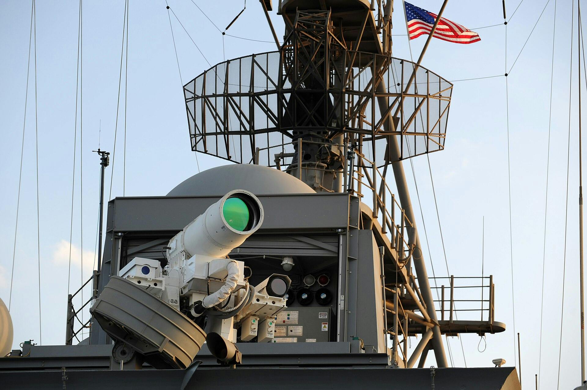 Laser Weapons, High-Power Microwaves High-Energy Weapons | Military ...